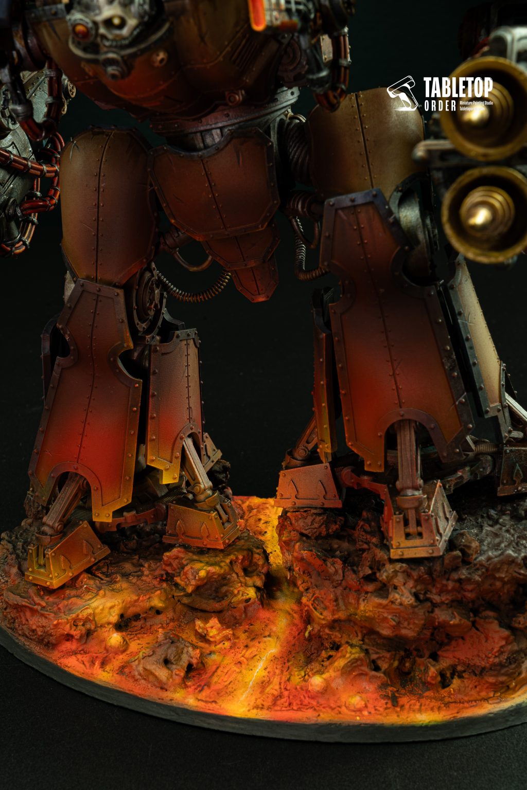 ACASTUS KNIGHT PORPHYRION - Gold - Tabletop Order